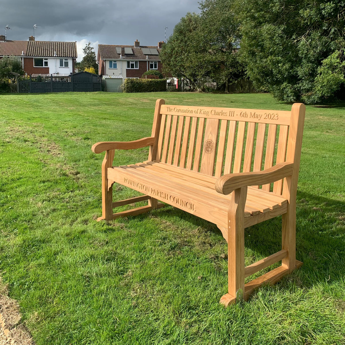 King Charles III Coronation Bench, Kenilworth 5ft in FSC Certified Teak ...